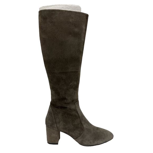 Stuart Weitzman | Shoes | Stuart Weitzman Gray Suede Yuliana 6 Kneehigh ...